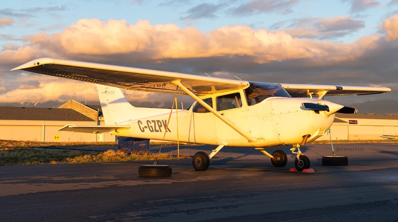 Home - Canadian Flight Centre