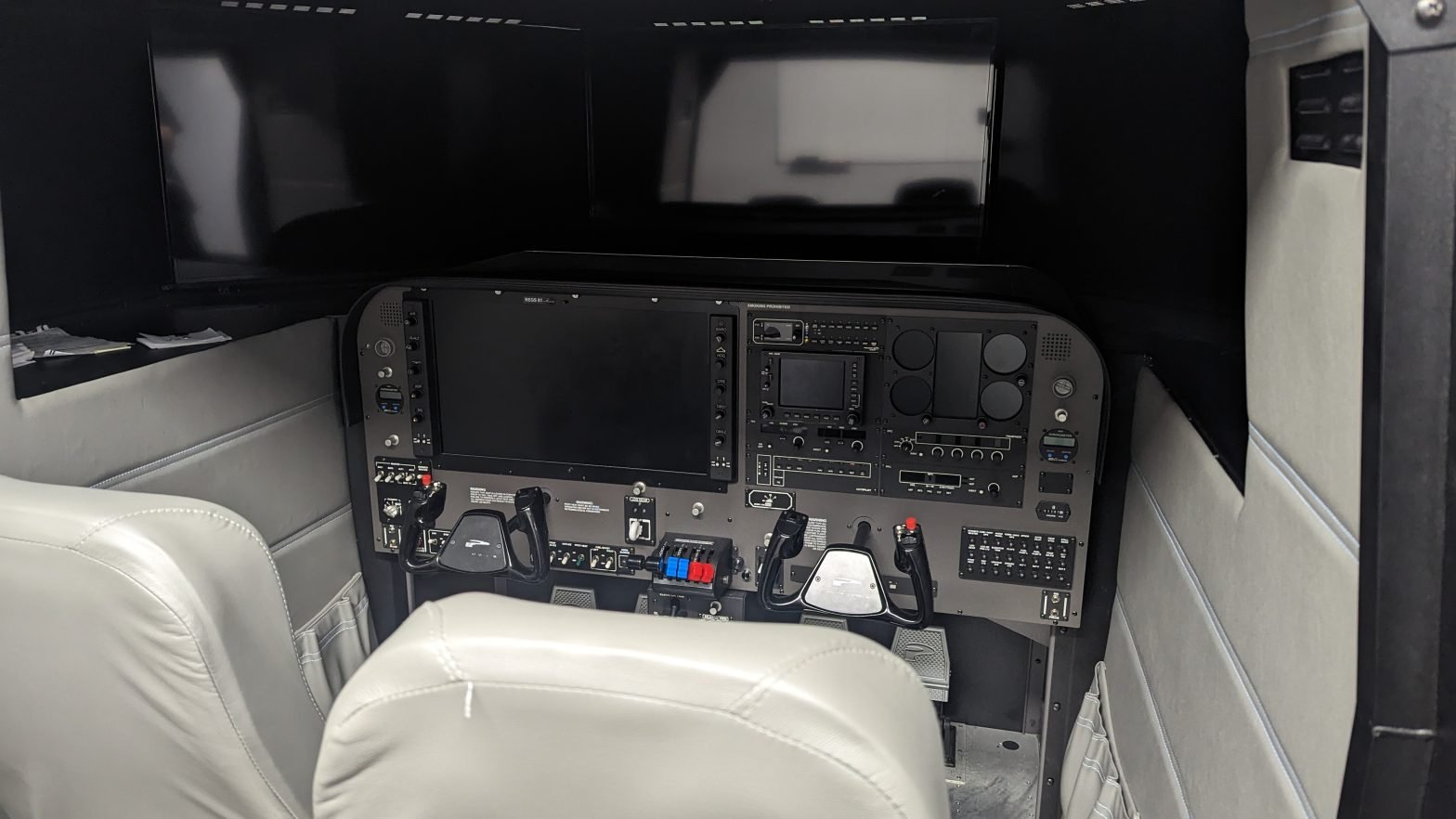 PRECISION FLIGHT CONTROLS SIMULATOR DCX MAX NG - Canadian Flight Centre